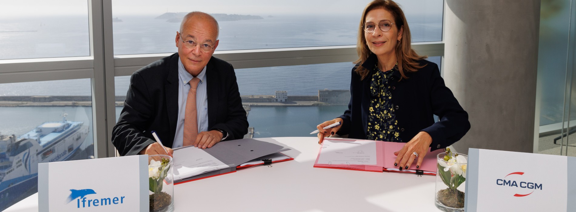 The CMA CGM Group and Ifremer sign a partnership agreement to protect ...